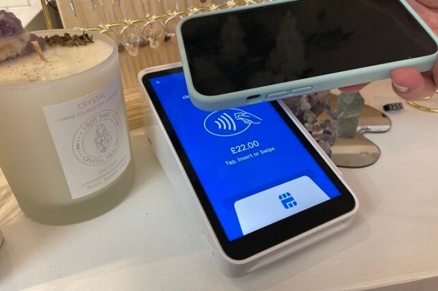 8 Best Card Readers for Small Businesses 2024 [From £19]