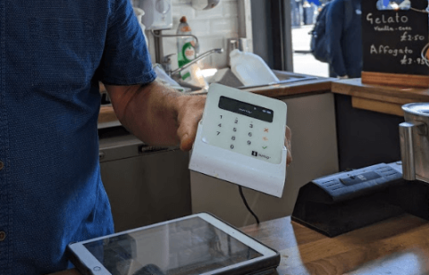 8 Best Card Readers for Small Businesses 2024 [From £19]