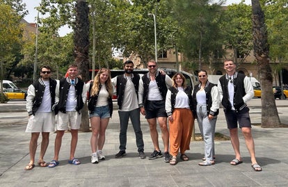 Volunteero - untangling red tape in the charity sector